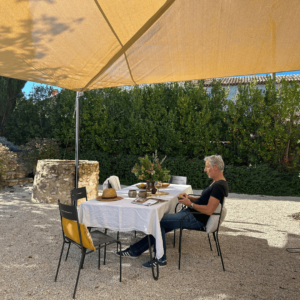 Quel type de mât pour une toile tendue ? : Poteau et piquet voile d ...